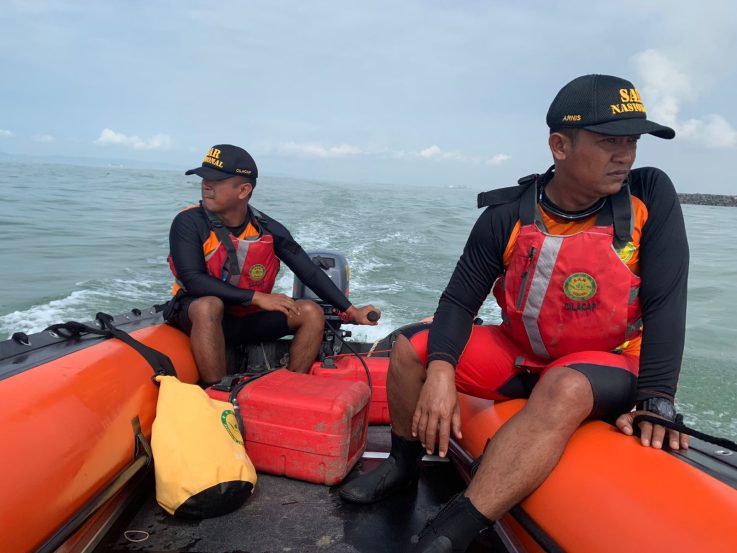 Update Pelajar Tenggelam Di Pantai Sodong Cilacap Pencarian Diperluas
