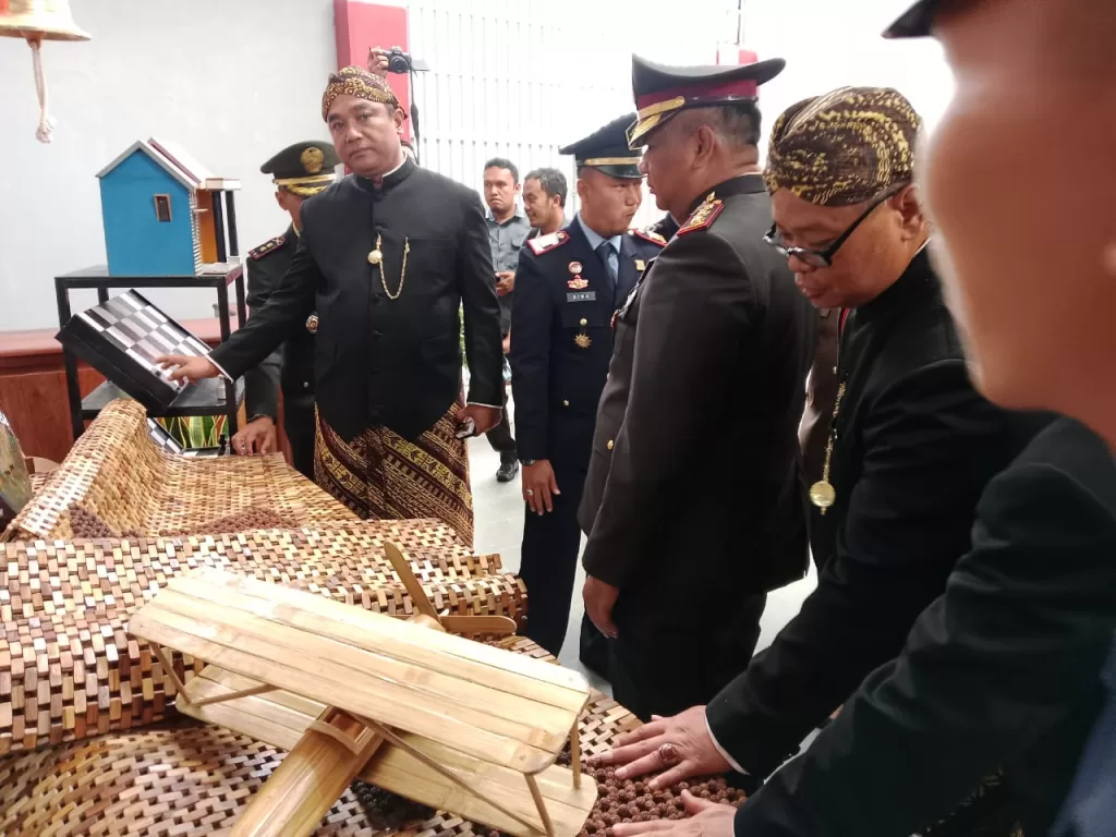 Keren, Hasil Kerajinan Warga Binaan Rutan Banjarnegara Dipamerkan di HUT RI