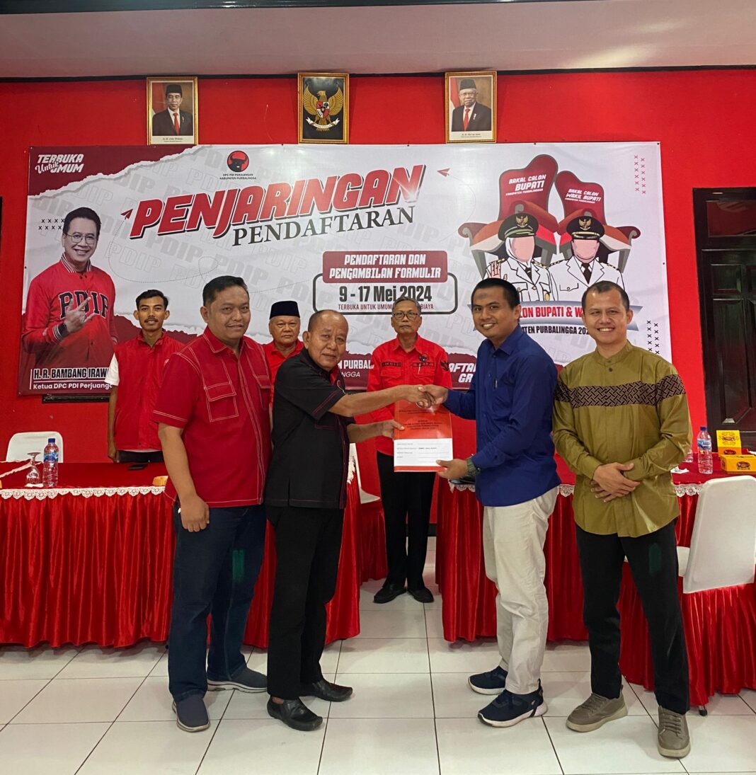 Maju Jadi Cawabup, Kader PKS Ambil Formulir Pendaftaran ke DPC PDIP ...