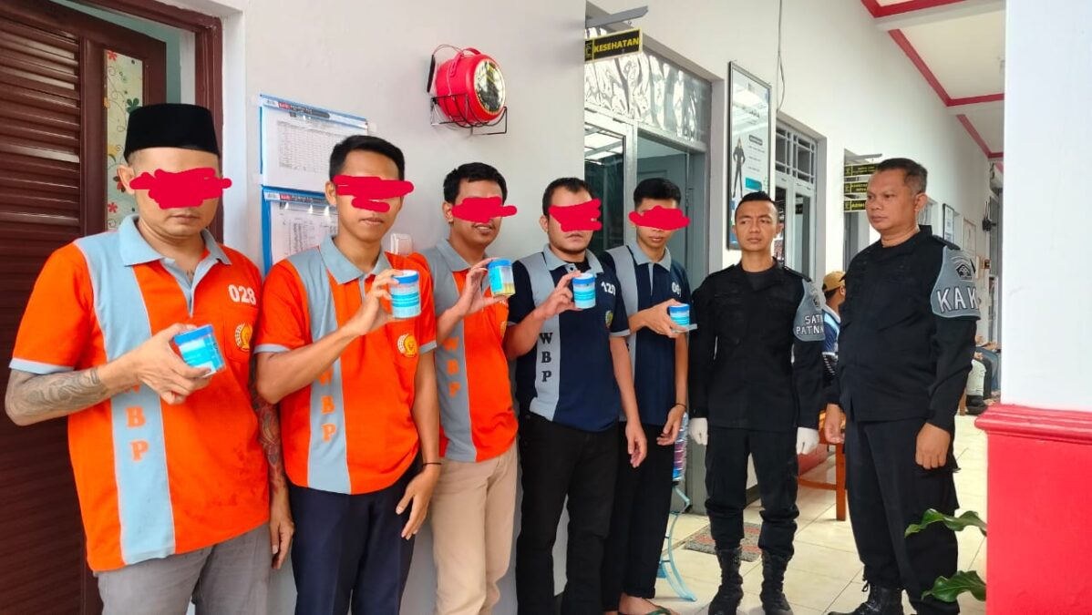 Warga Binaan Rutan Banjarnegara Mendadak Dites Urine