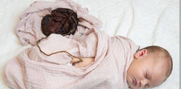 Doa Mengubur Ari-Ari, Ini Tata Cara Sesuai dengan Syariat