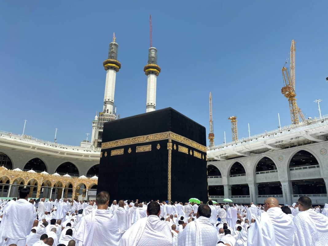 50+ Ucapan Doa Orang Berangkat Umrah, Ini Cara Mendoakannya